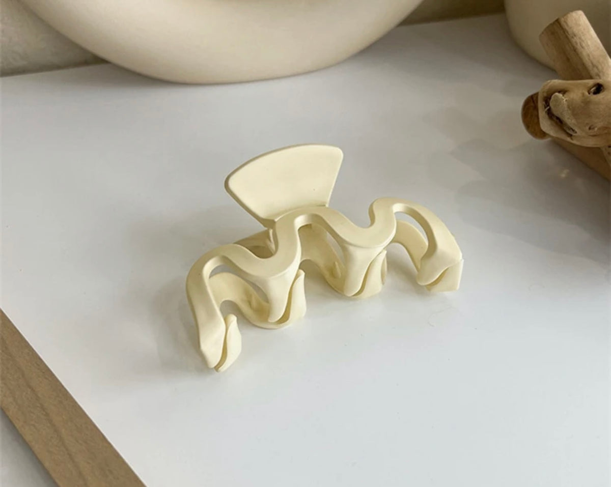 TWIST CLAW CLIP – What a Curl Wants